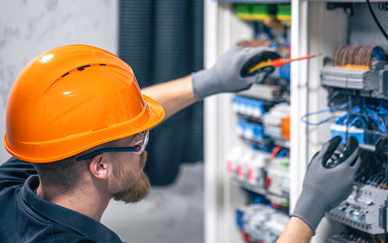 Normalización y Certificación Eléctrica - Edukt